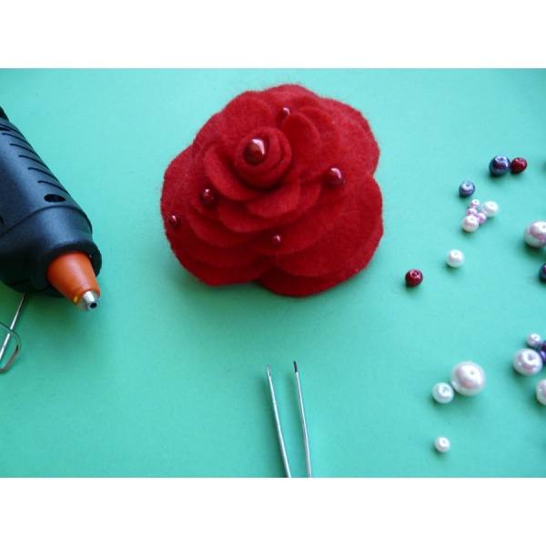 Basteln aus Filz | Blumen basteln, eine besonders schöne Rose basteln ...