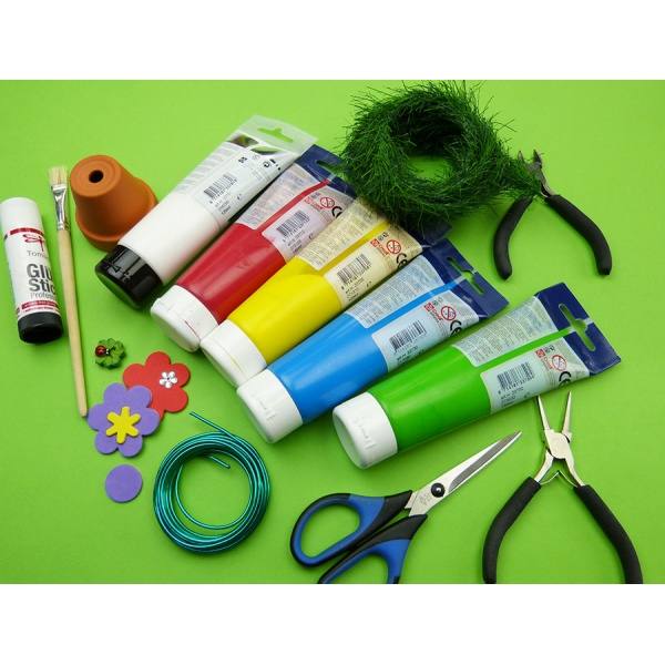 Geschenke basteln mit Kindern | Gratis Bastelidee