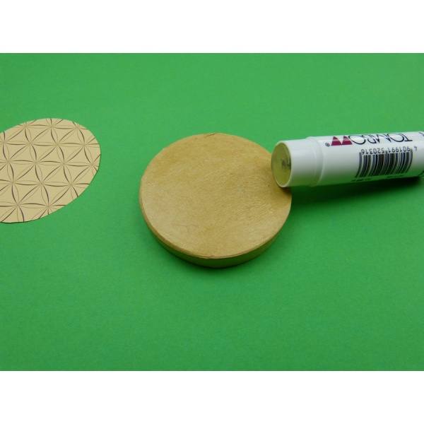 Basteln mit Tonpapier | Eine schöne Schmuckdose in Naturfarben