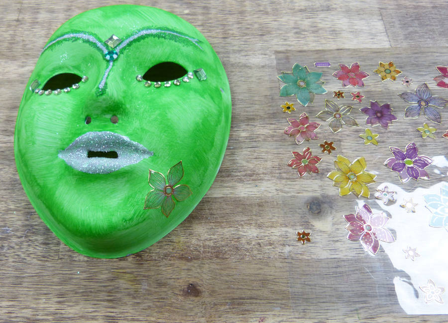 Masken basteln