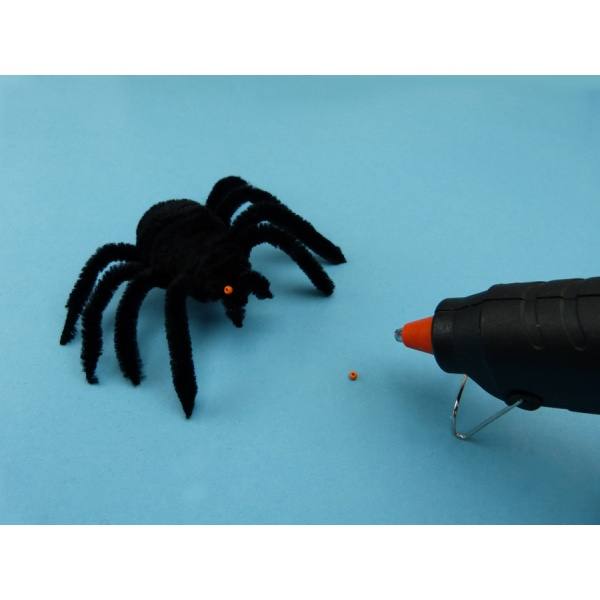 Verwunderlich Spinne Basteln Mit Pfeifenputzer Bilder